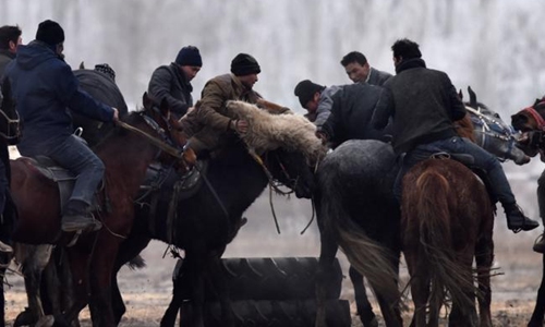 Goat grabbing competition held in Xinjiang - Global Times