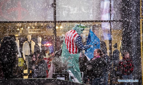 Sudden snow squall hits New York - Global Times