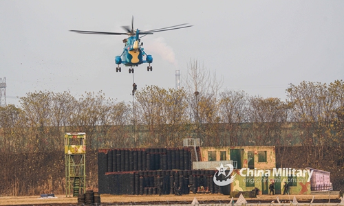 Airmen and special-operations soldiers in coordinated training - Global ...