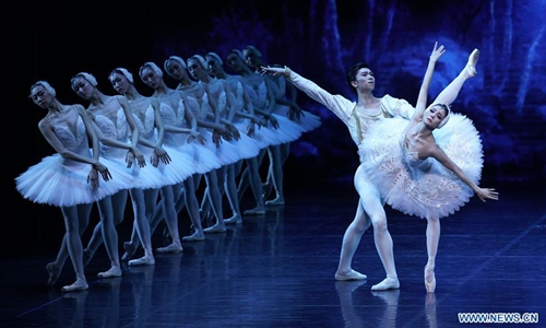 Gala held to celebrate 60th anniversary of founding of National Ballet ...