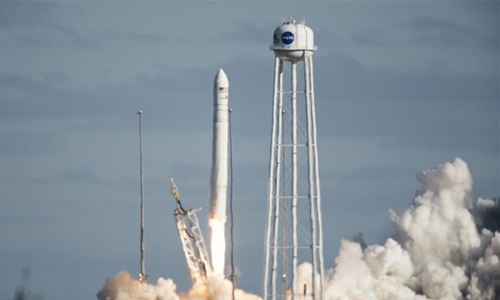 US rocket launched to bring NASA cargo to International Space Station ...