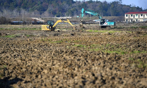 Villagers busy with spring ploughing in east China's Jiangxi - Global Times