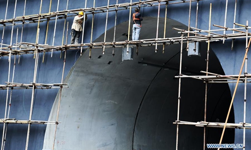 Yuezhaixi grand bridge of Jianhe-Rongjiang expressway under ...