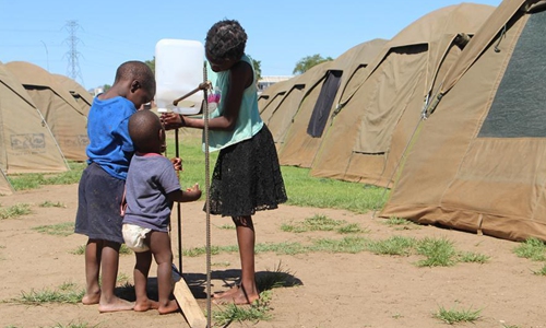 Homeless people use Tippy-Tap hand-washing techniques in Windhoek ...