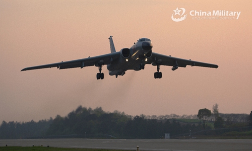 H-6 bomber ready for penetration flight - Global Times