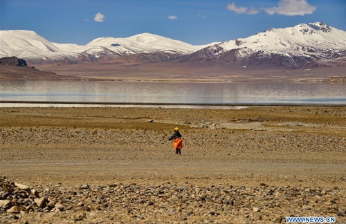 Scenery of Tangqung Co Lake in Nagqu, China's Tibet - Global Times
