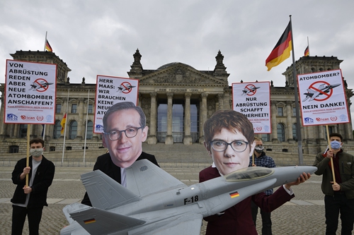 Pacifist protest - Global Times