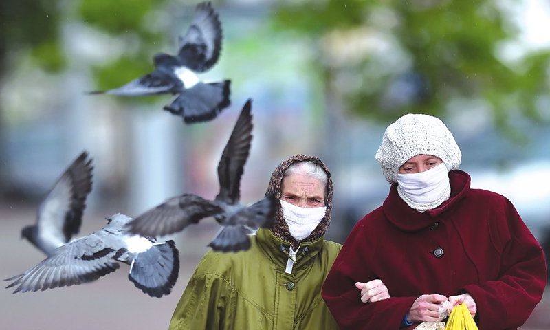 Birds of a feather mask together - Global Times