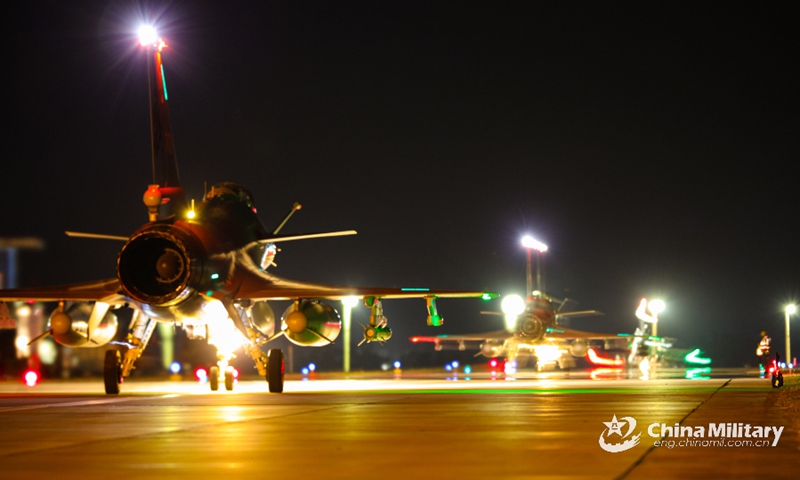 Night shifts ensure jet engines never stop - Global Times