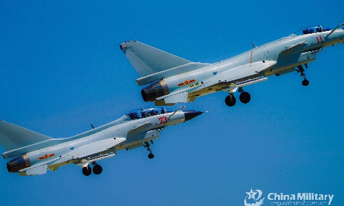 Naval pilots participate in round-the-clock flight - Global Times