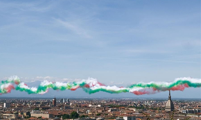 Aerobatic squad performs to mark 74th anniv. of Republic Day in Italy ...