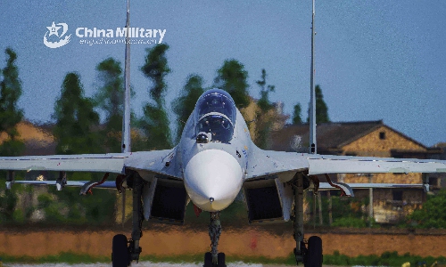 Naval pilots participate in round-the-clock flight - Global Times