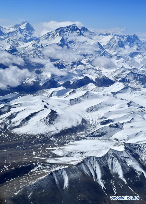 Aerial view of Mount Qomolangma - Global Times