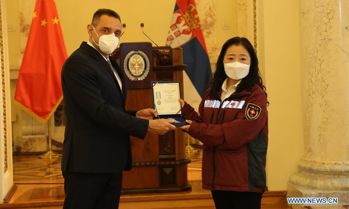 Chinese medical experts awarded by Serbia for assistance in fighting ...