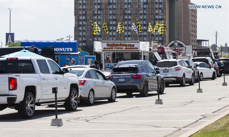Drive-thru food truck festival held in Toronto - Global Times