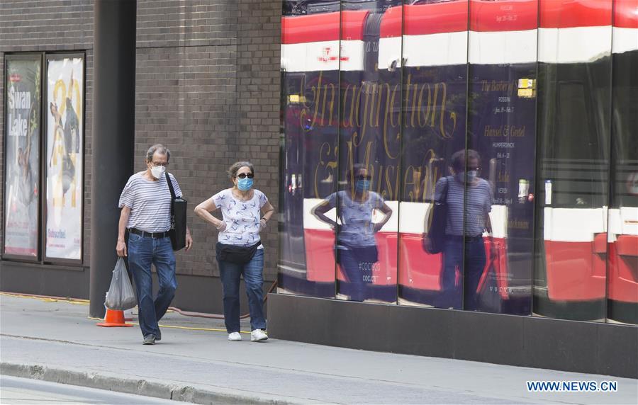 Toronto Transit Commission requires riders to wear face masks - Global ...