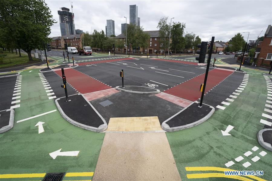 In pics: Cycle Optimised Protected Signals junction in Manchester ...