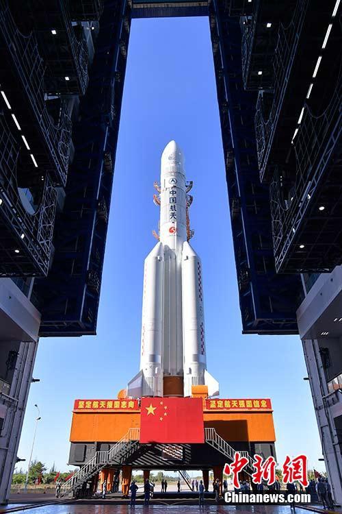 Carrier rocket arrives at launch pad to lift China's Tianwen 1 Mars ...