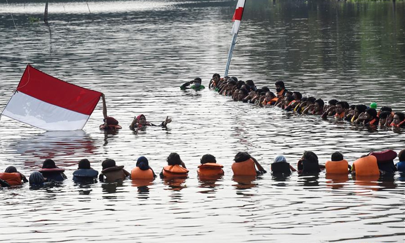 Indonesia's 75th Independence Day celebrated in South Tangerang ...