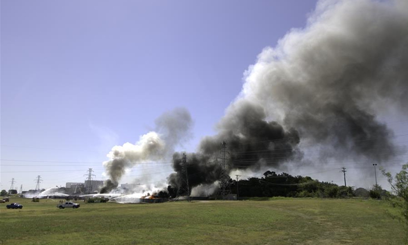 Massive fire breaks out in plastic plant in US Texas - Global Times