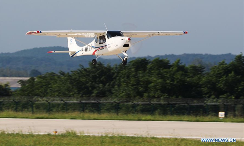 China's new light-sport aircraft completes maiden flight - Global Times