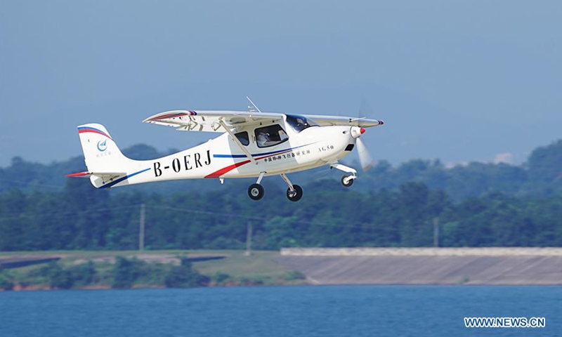 China's new light-sport aircraft completes maiden flight - Global Times