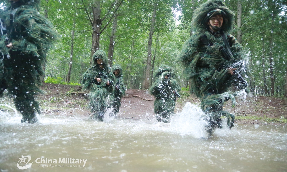 Female snipers in challenging filed operation - Global Times