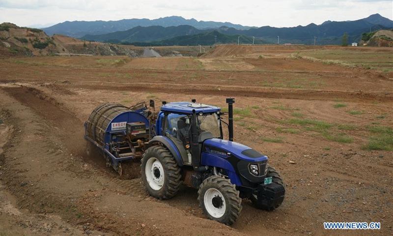 Restoration of disused mine in Qinglong Manchu Autonomous County, N ...