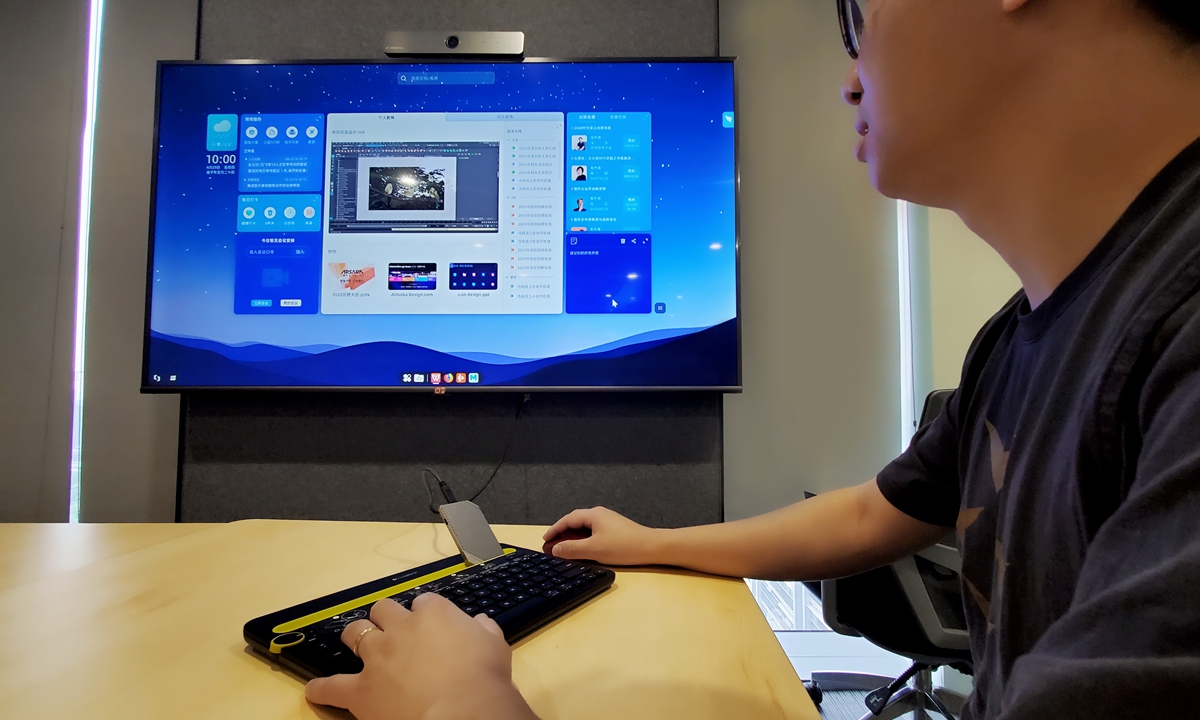 Alibaba unveils cloud computer, self-driving robot at 2020 Apsara ...