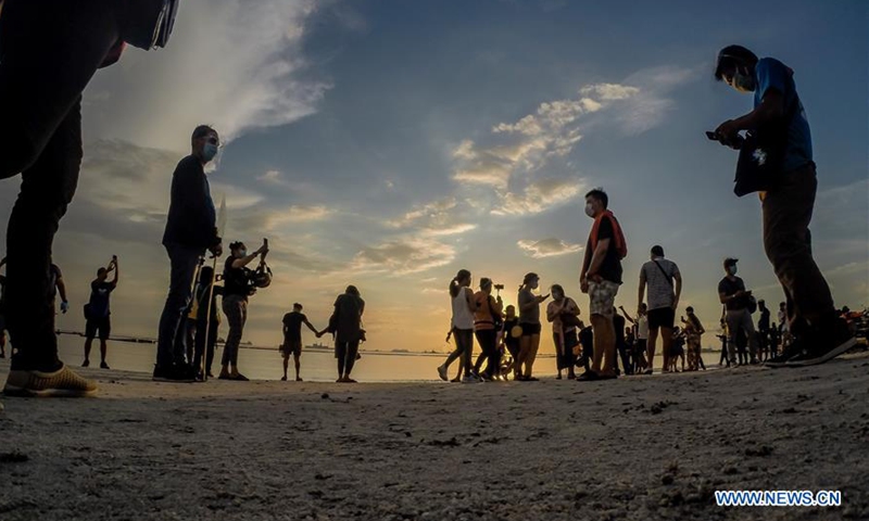 Sunset scenery at Manila Bay in Manila - Global Times
