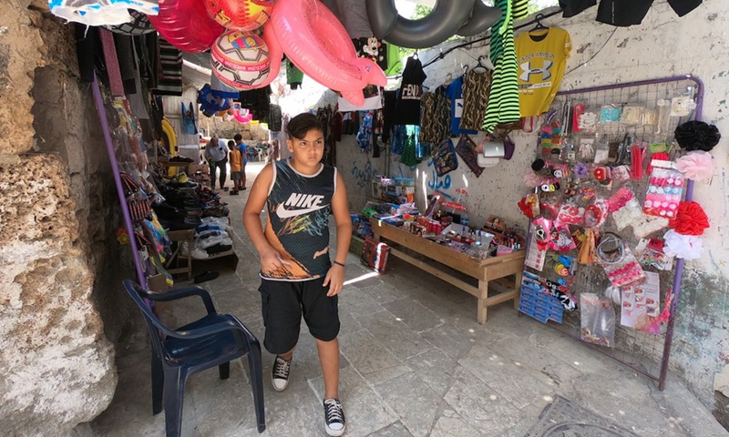 Syrian island escapes war, but caught by tough economic situation ...