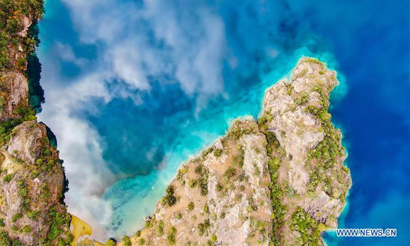 View of "three-colored lakes" in Tibet - Global Times