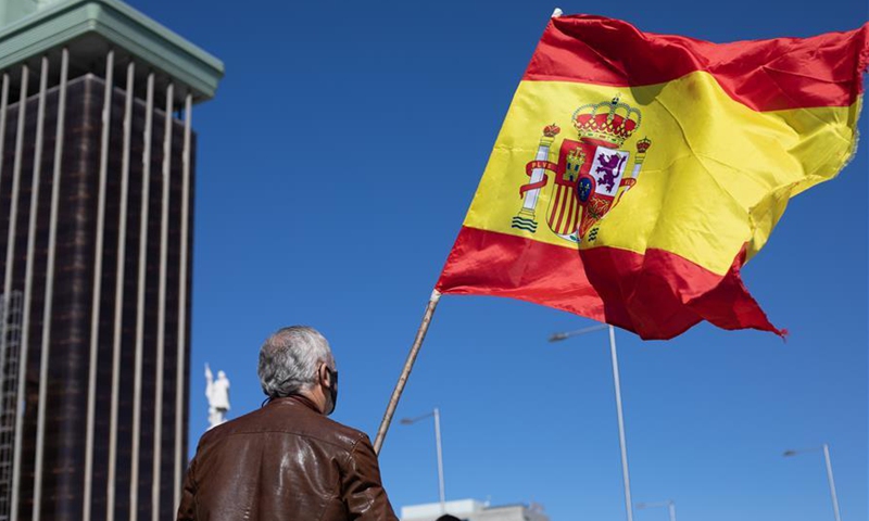 People celebrate National Day of Spain during parade in Madrid - Global ...