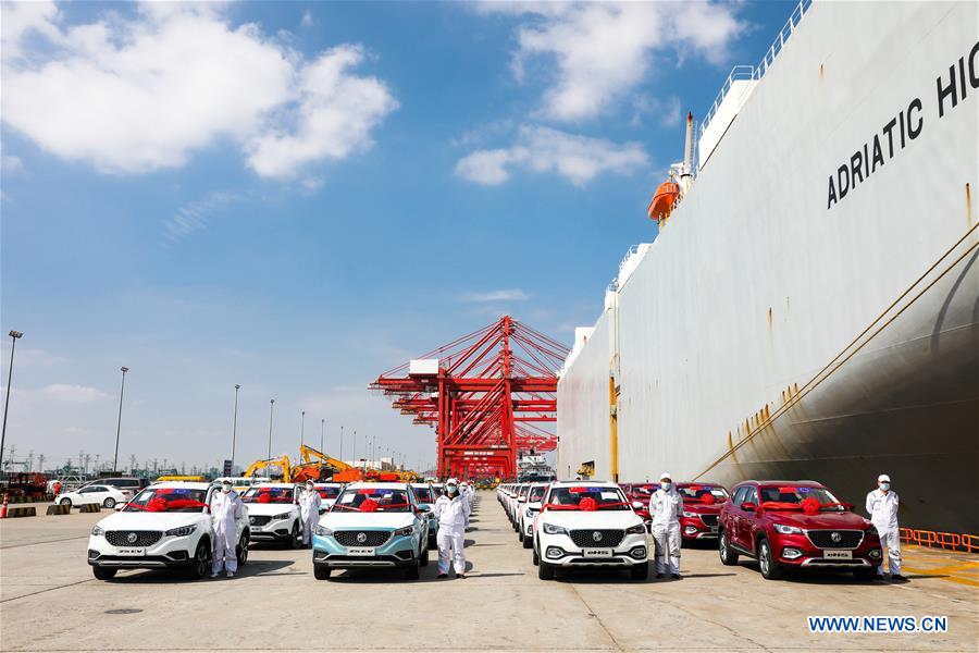 China's leading automaker launches 1st self-operated car-shipping route ...