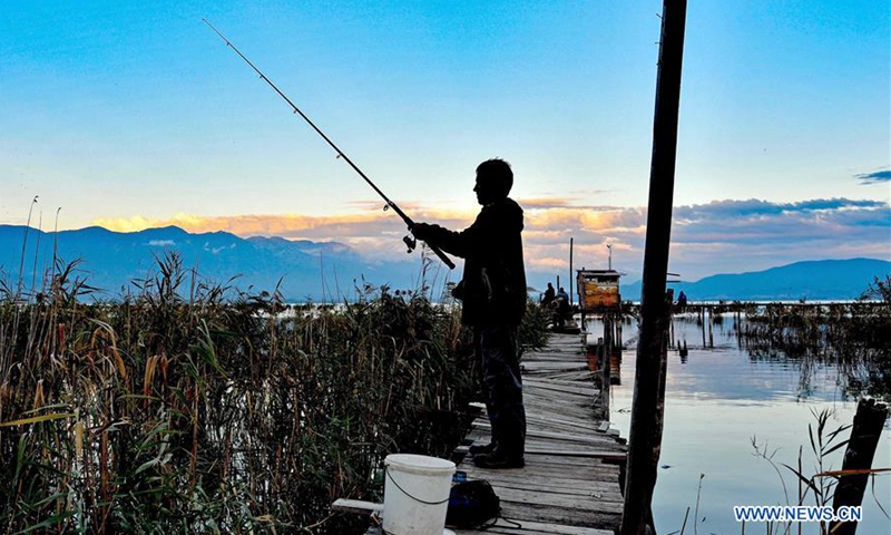 People fish at Dojran lake, North Macedonia - Global Times
