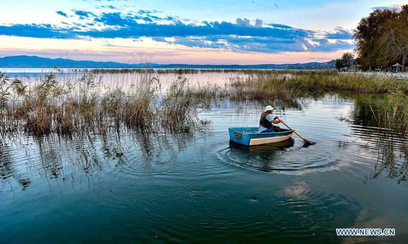 People fish at Dojran lake, North Macedonia - Global Times