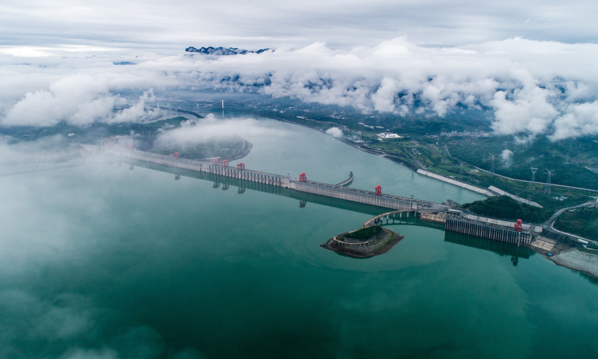 China swings into flood defenses as 97 rivers exceed warning levels ...