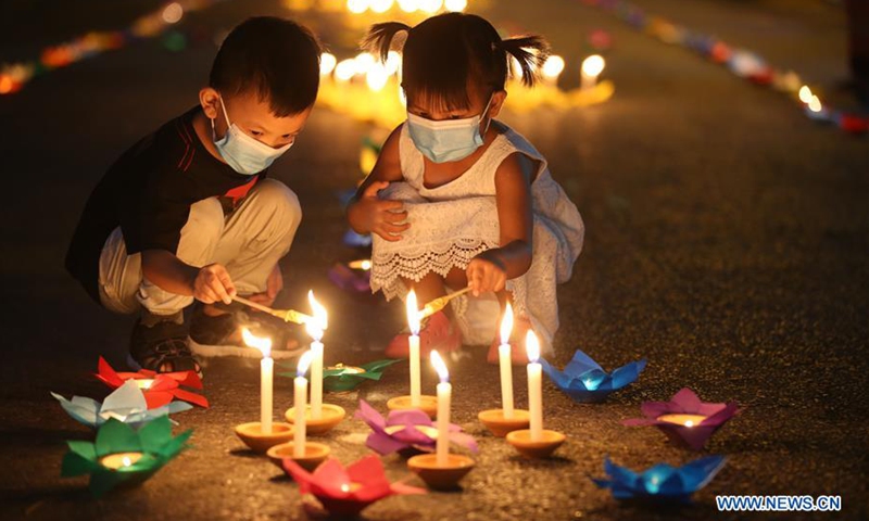 Myanmar people celebrate lighting festival amid COVID-19 gloom - Global ...