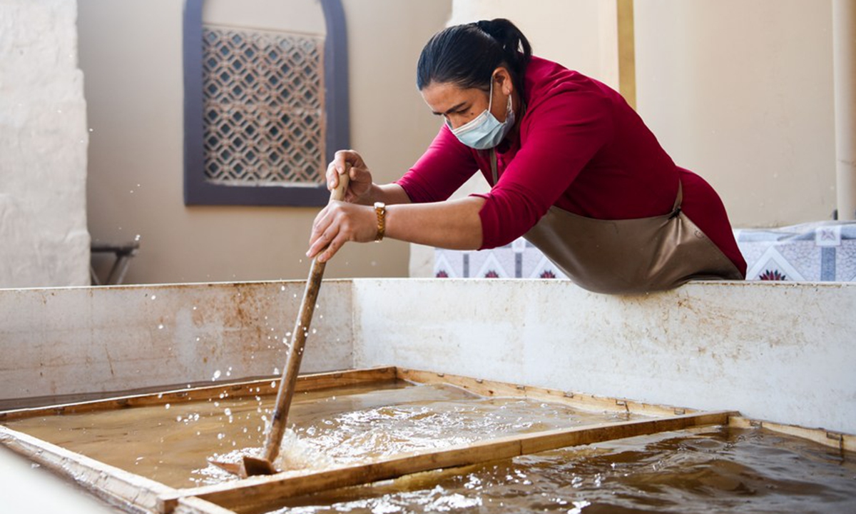 Mulberry-bark paper making, Chinese national intangible cultural ...