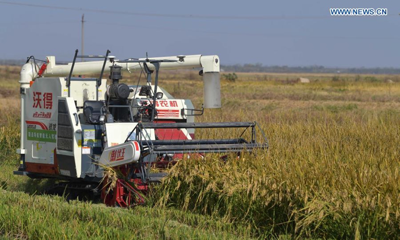 Farming devices displayed at intelligent farm in China's Jiangxi ...