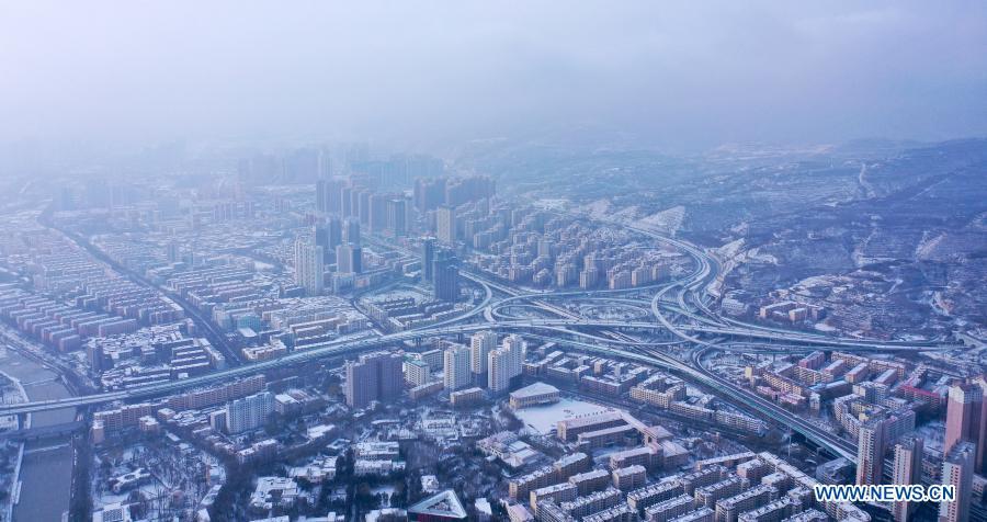 Snow-covered cityscape in Xining, Qinghai - Global Times