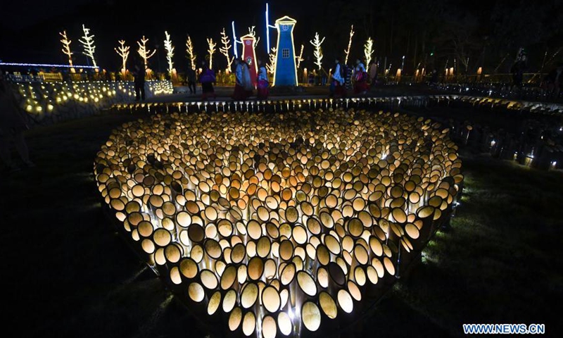 Tangchang Village in Zhejiang holds light show with bamboo ...