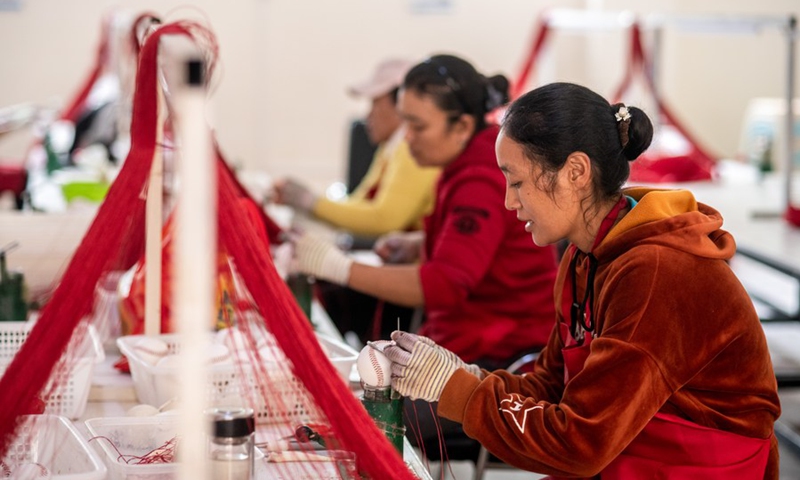 China province with largest remaining poor population eliminates ...
