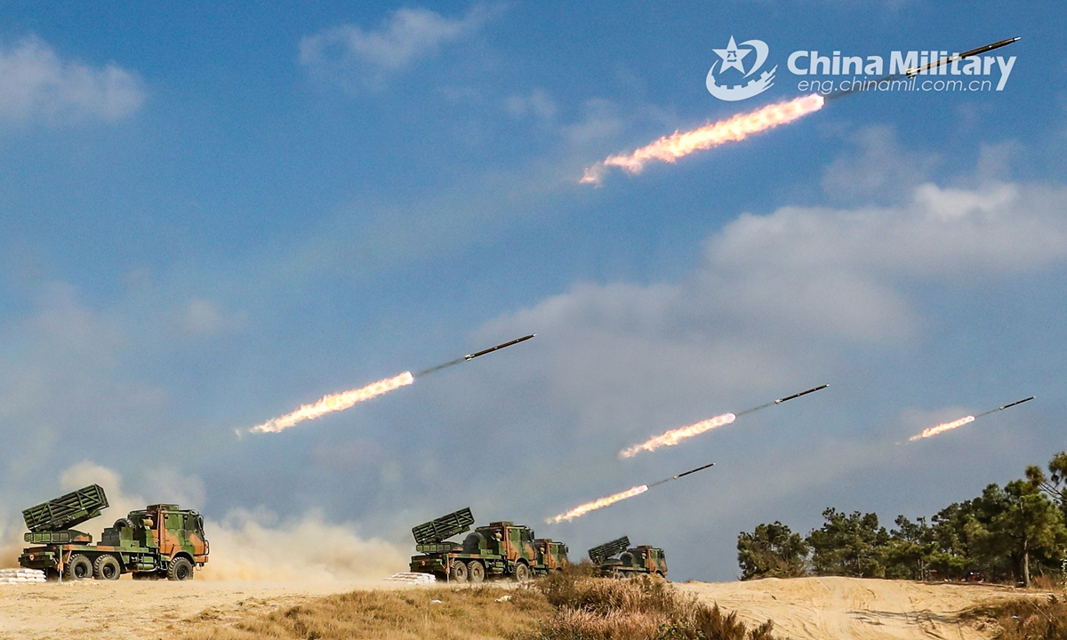 Rocket launchers in live-fire test - Global Times