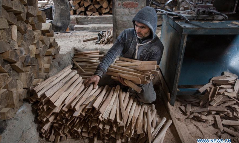 In pics: cricket bat factory in Indian-controlled Kashmir - Global Times