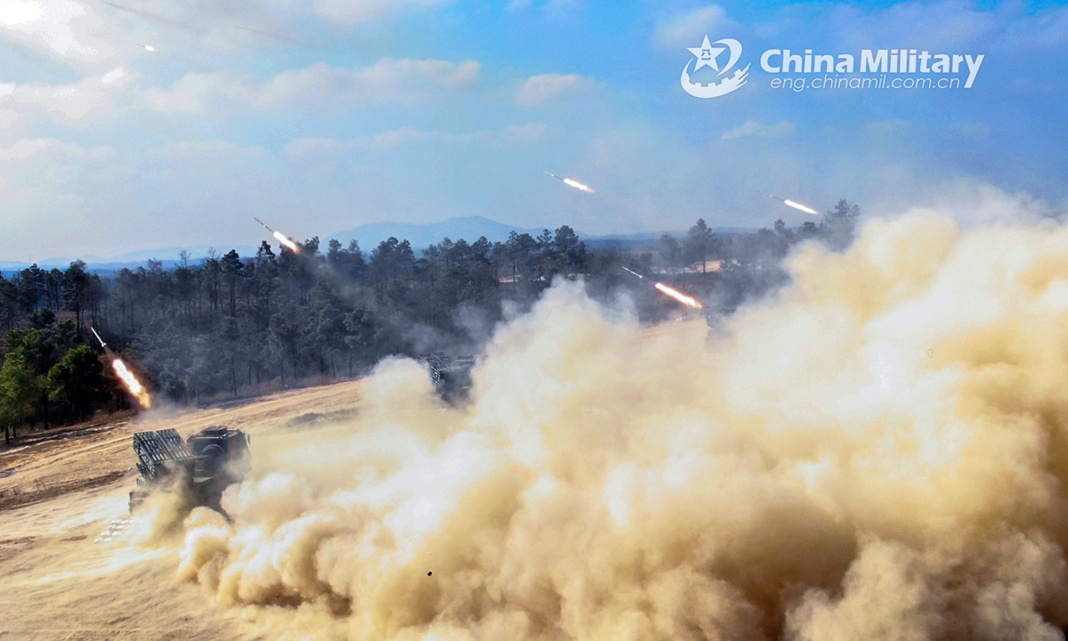 Rocket launchers in live-fire test - Global Times
