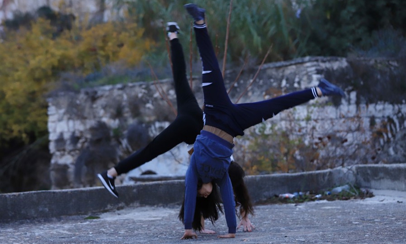 Palestinian women join first parkour team in West Bank - Global Times
