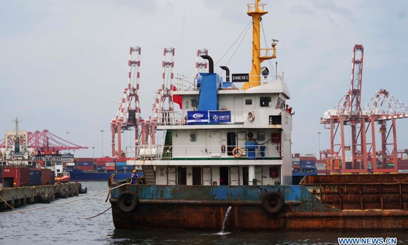 Chinese company begins construction to expand Colombo Port terminal ...