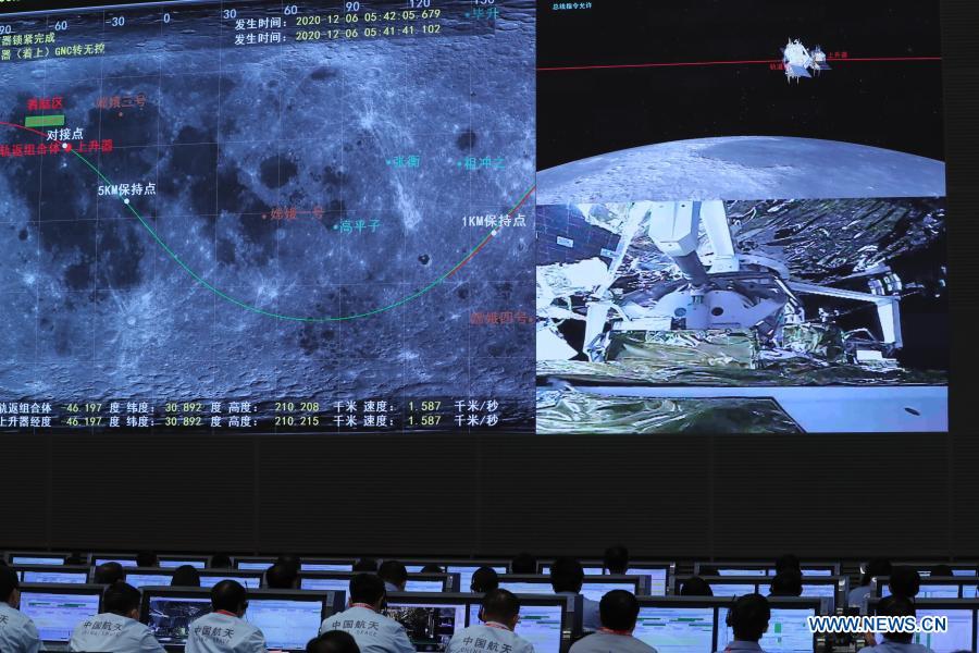 China completes first spacecraft rendezvous, docking in lunar orbit ...