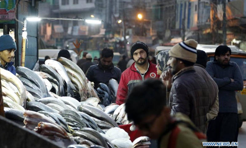 Road side fish market in Rawalpindi, Pakistan - Global Times
